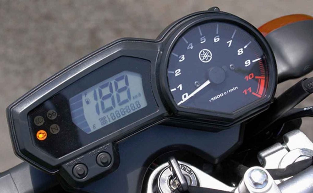 Yamaha YS 250 Fazer Test Ride