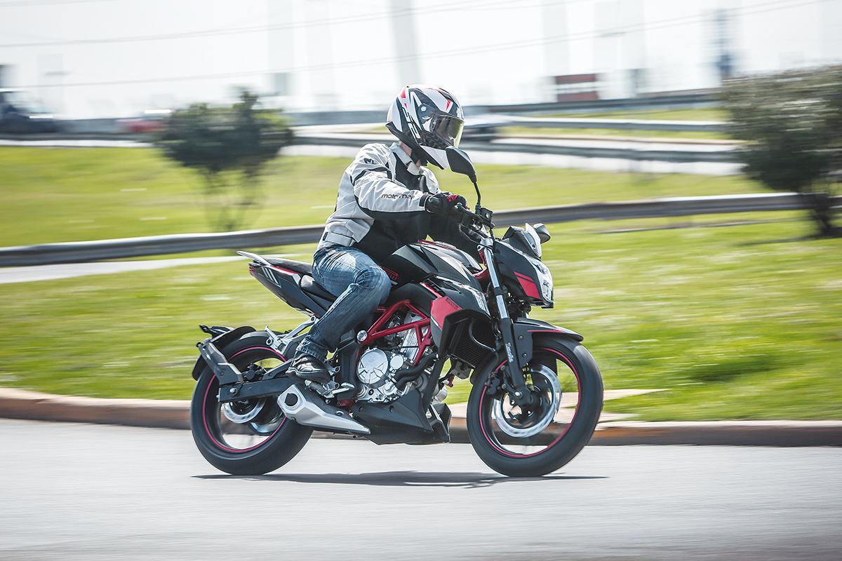 Zanella RZ3 Pirelli Edizione