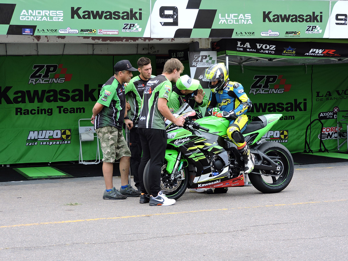 El ZP Racing arrancó junto al SBK Argentino
