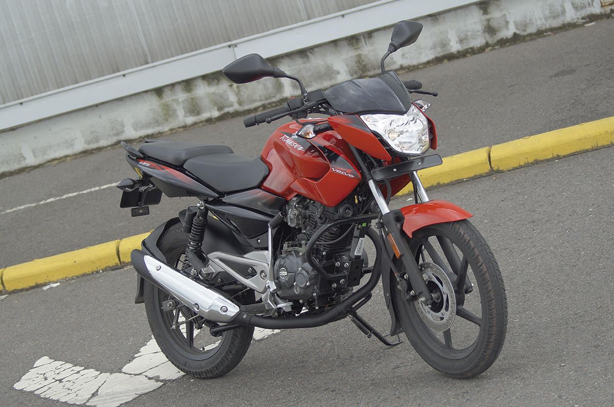 Bajaj Rouser 135LS » La Moto