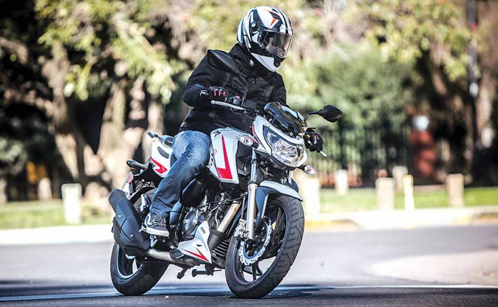TVS RTR 200 FI Test Ride