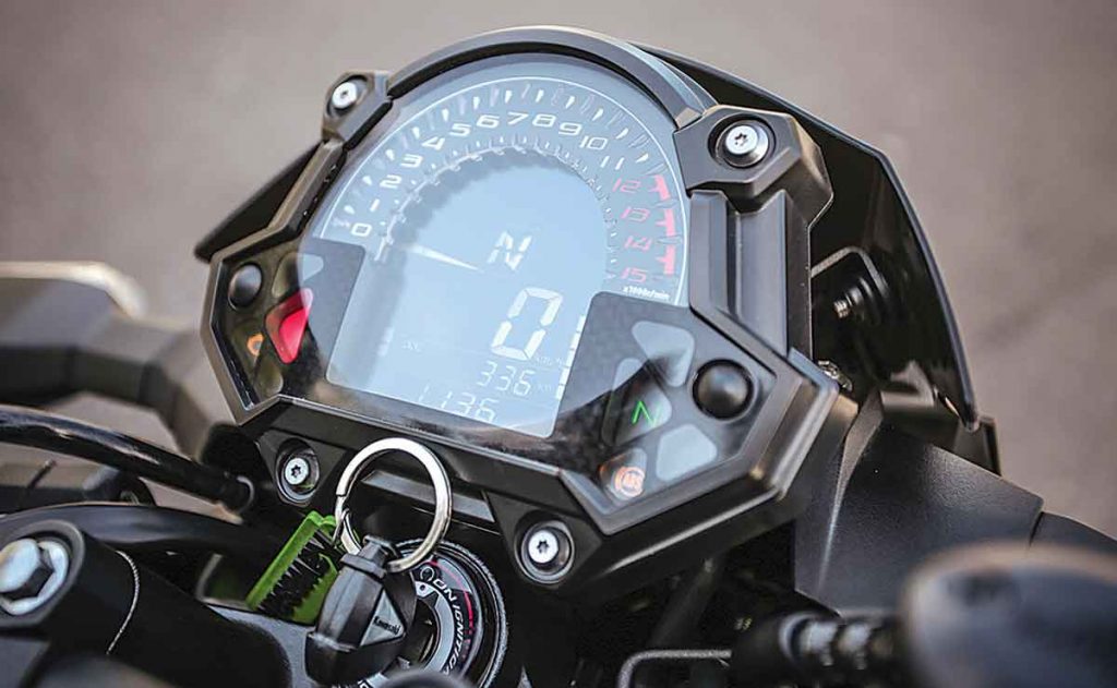 Kawasaki Z400 Test Ride