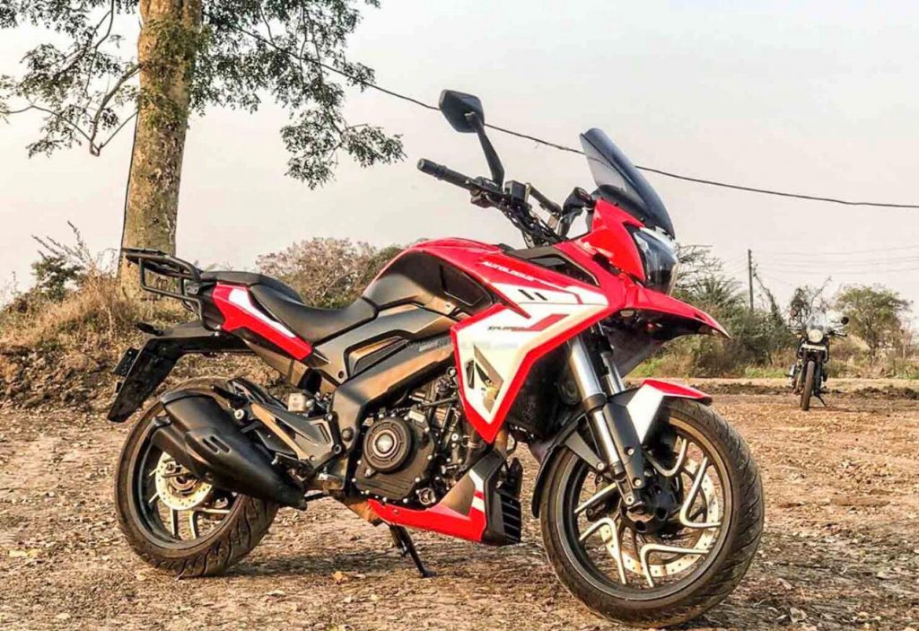 ¿Se viene la Bajaj Dominar adventure?