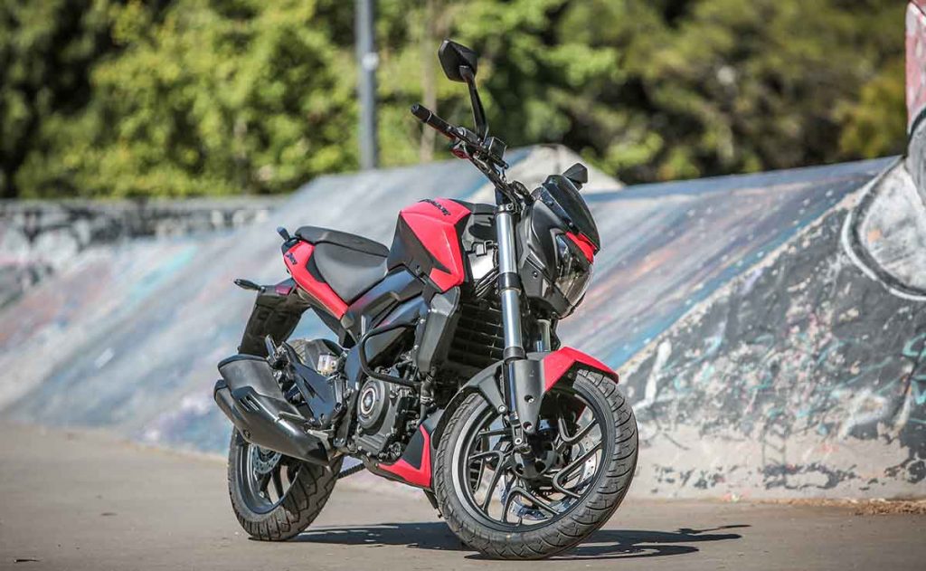Bajaj N250 y Dominar 250: diferencias, características y precios