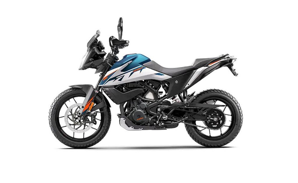 Naked y carenada: KTM lanzó a sus nuevas deportivas