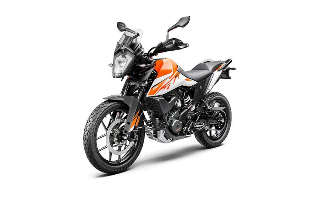 Naked y carenada: KTM lanzó a sus nuevas deportivas
