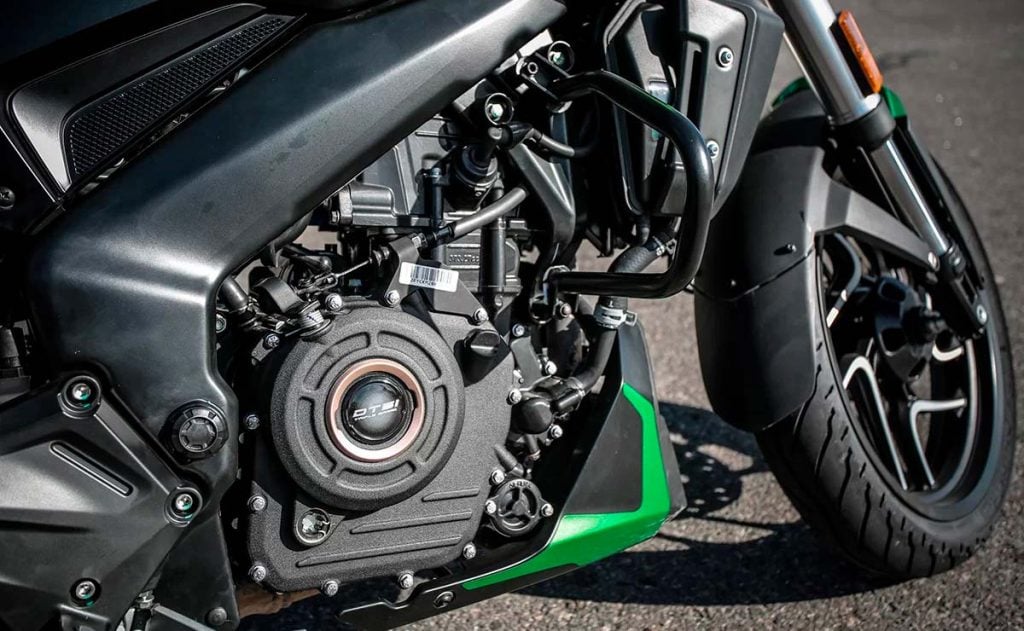 Bajaj Dominar D400 Test Ride