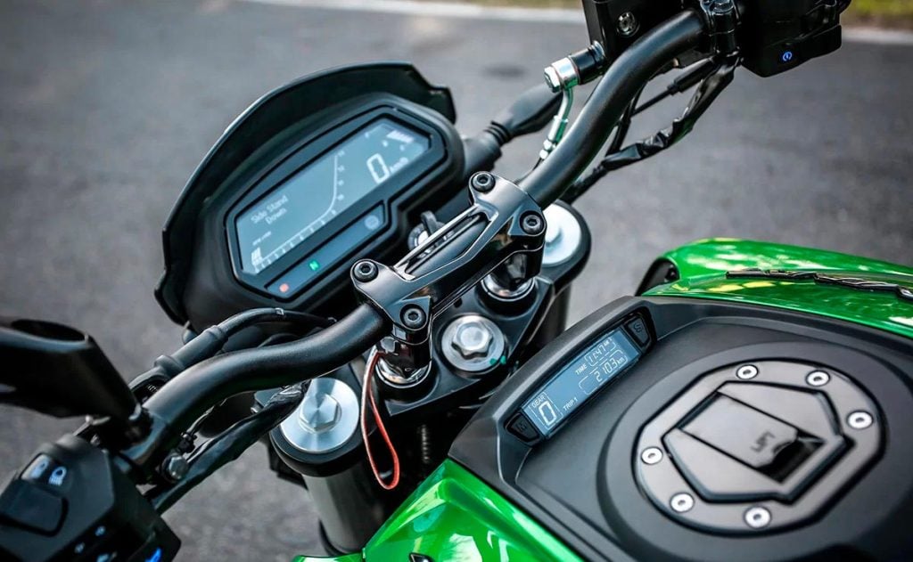 Bajaj Dominar D400 Test Ride