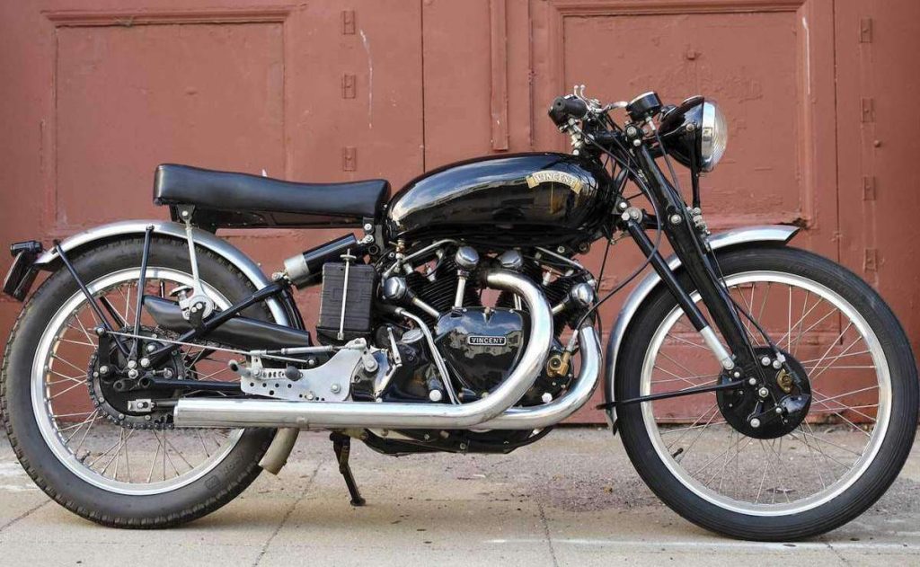 Bajaj adquiere una histórica marca británica