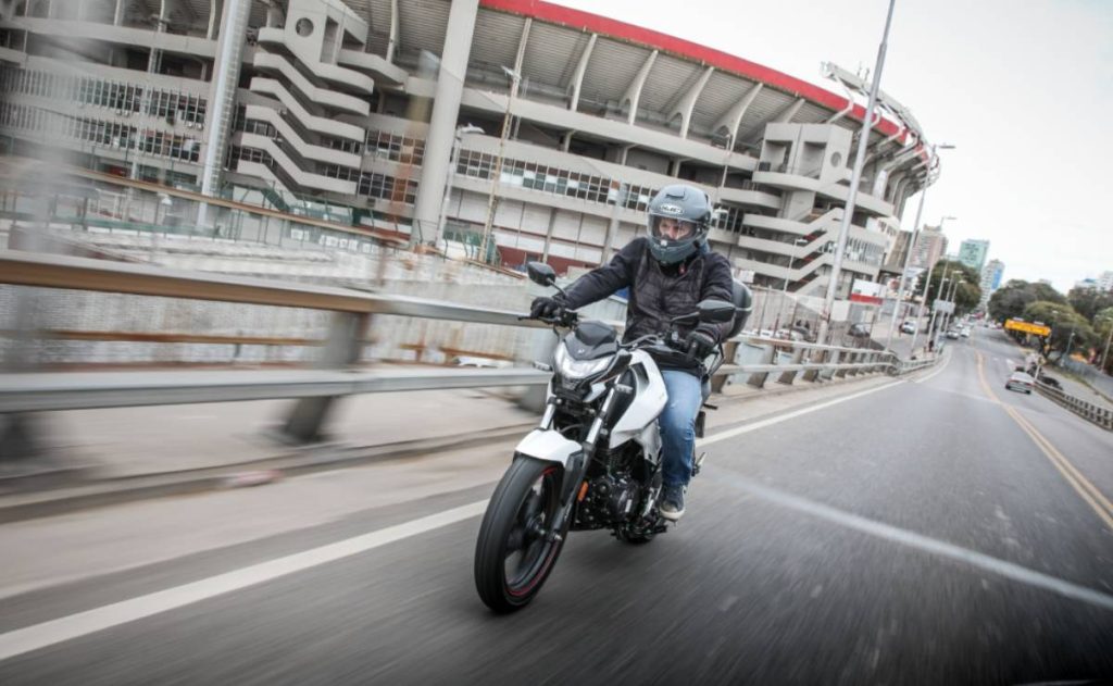 Hero Hunk 160R Test Ride