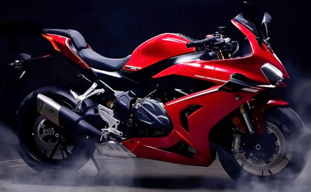 QJMotor SRK 800 RR: potencia y características de la Honda CBR china