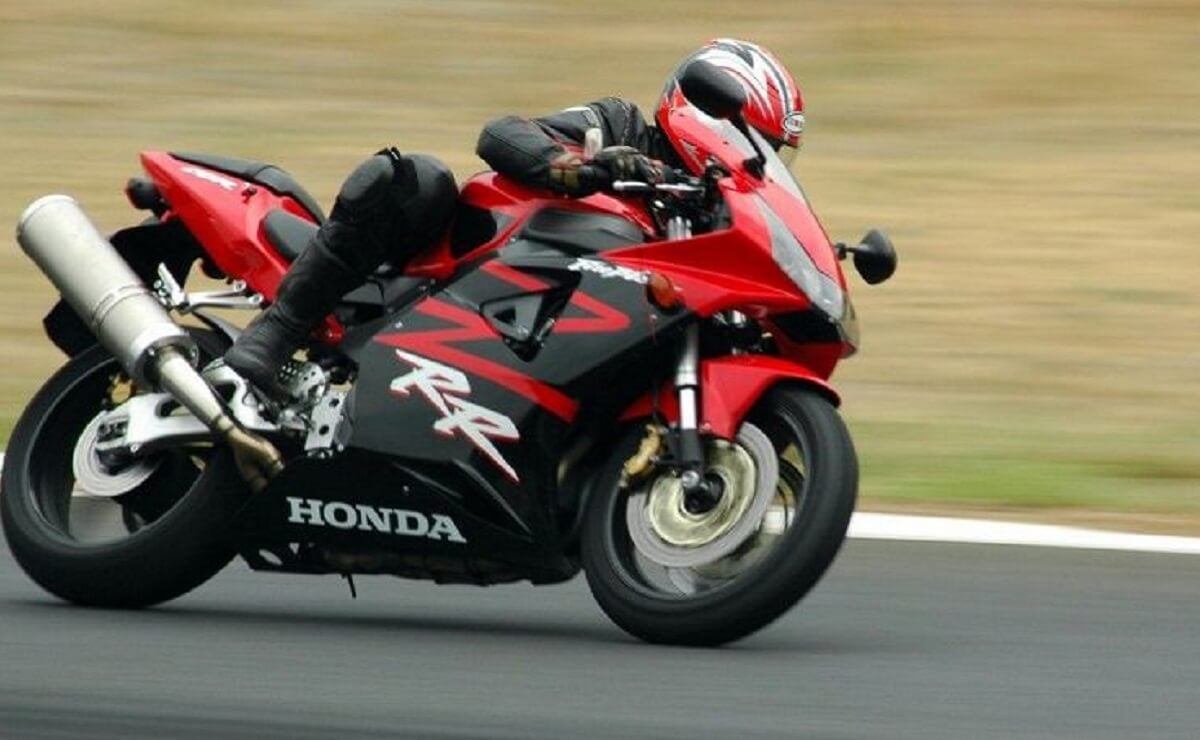 ¿Cómo utilizar un carenado de moto de manera correcta?