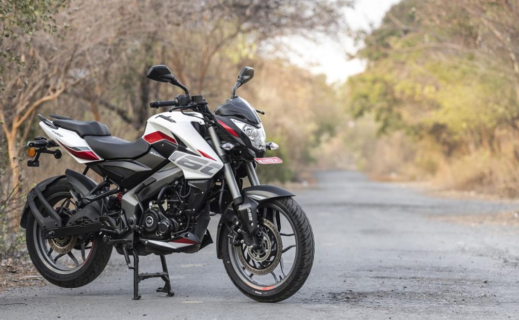 Bajaj actualiza su NS160, ¿e incorpora una característica clave?