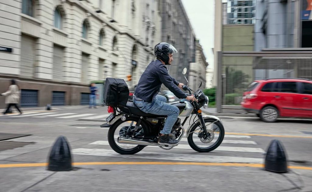 Económica y con estilo retro: así es la nueva Victory 150