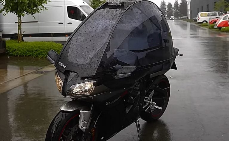 La moto de Yamaha con la que nunca te mojarás: la particular creación ...