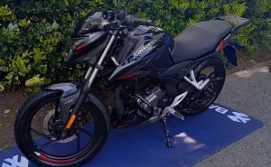 Bajaj presentó una nueva Rouser/Pulsar con un equipamiento y precio ...