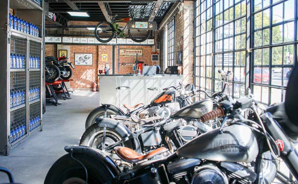 ELF inaugura su primer ELF Expert y ELF Café en Argentina