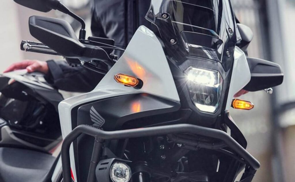 Honda se mete en el segmento más caliente y lanza una moto trail de ...