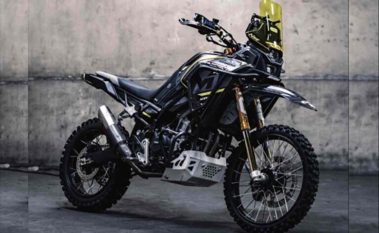 CFMoto 450 MT “Rally”: mejor equipada y más exclusiva